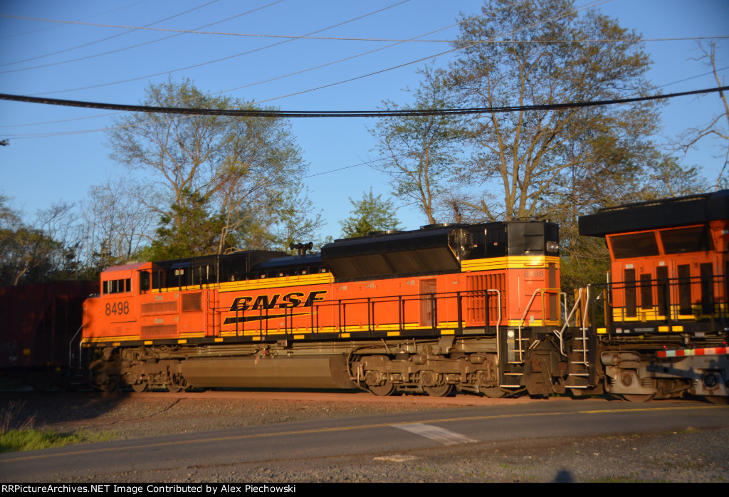 BNSF 8498
